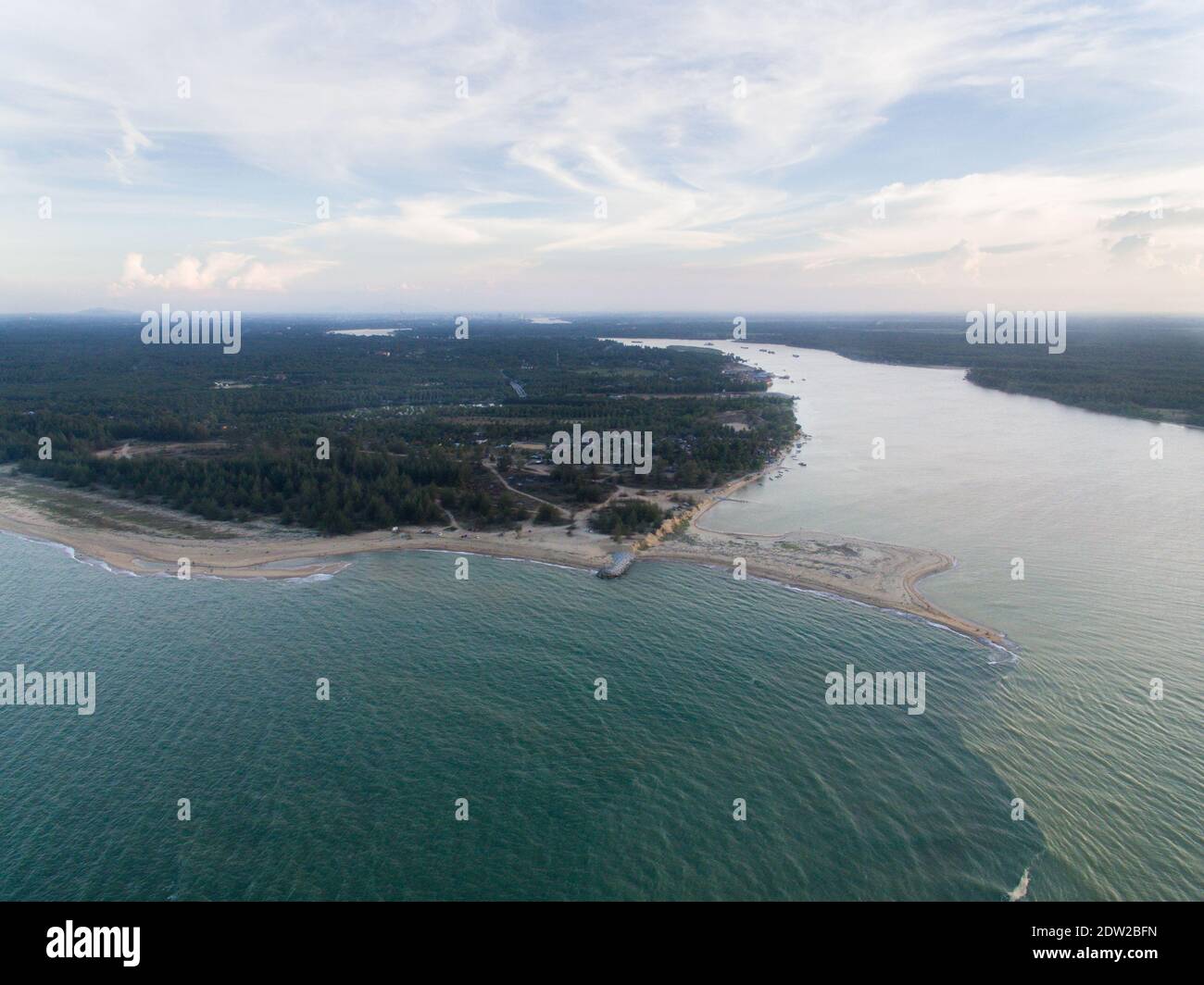 Coastal brackish water hi-res stock photography and images - Alamy