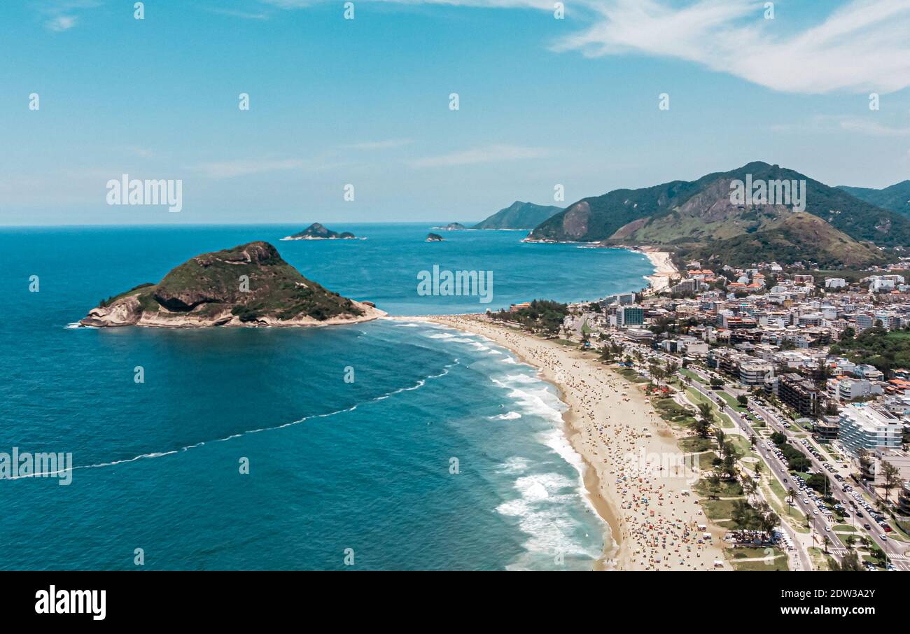 Beach recreio dos bandeirantes in Rio de Janeiro Stock Photo - Alamy