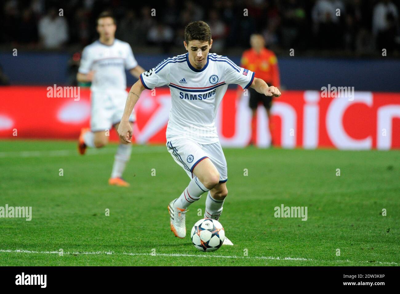 & Chelsea Player Oscar during Uefa Champions League 1/4 Final, Psg vs ...