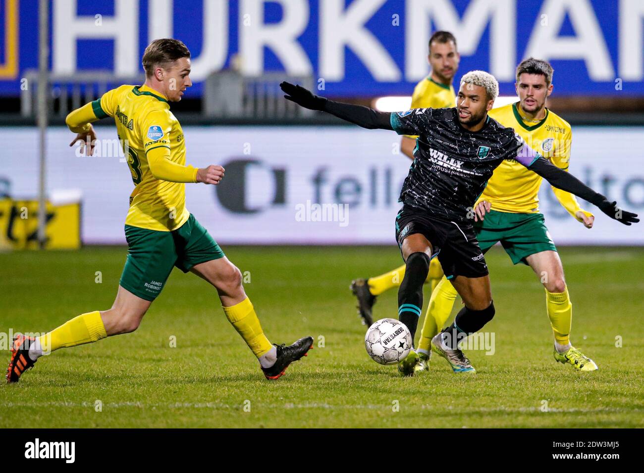 SITTARD, NETHERLANDS - DECEMBER 22: (L-R): Ben Rienstra of Fortuna ...