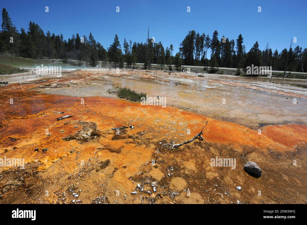 Yellowstone super volcano erupting hi-res stock photography and images ...