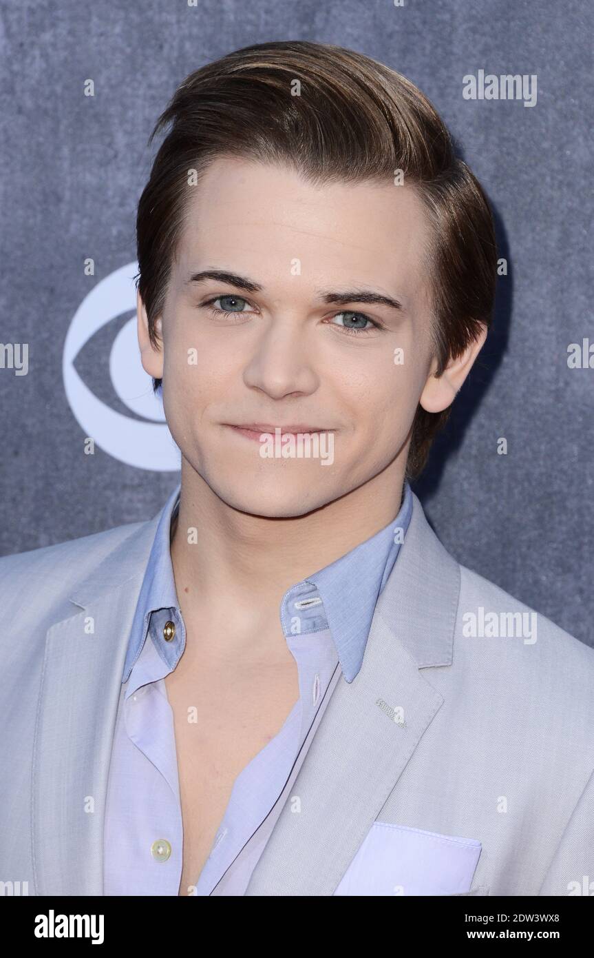 Hunter Hayes attends the 49th Annual Academy of Country Music Awards ...