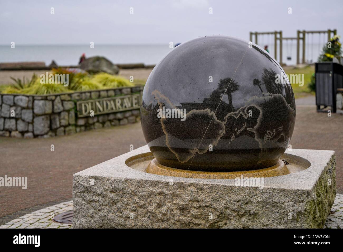 German Friendship Globe, Dundarave, West Vancouver, British Columbia ...