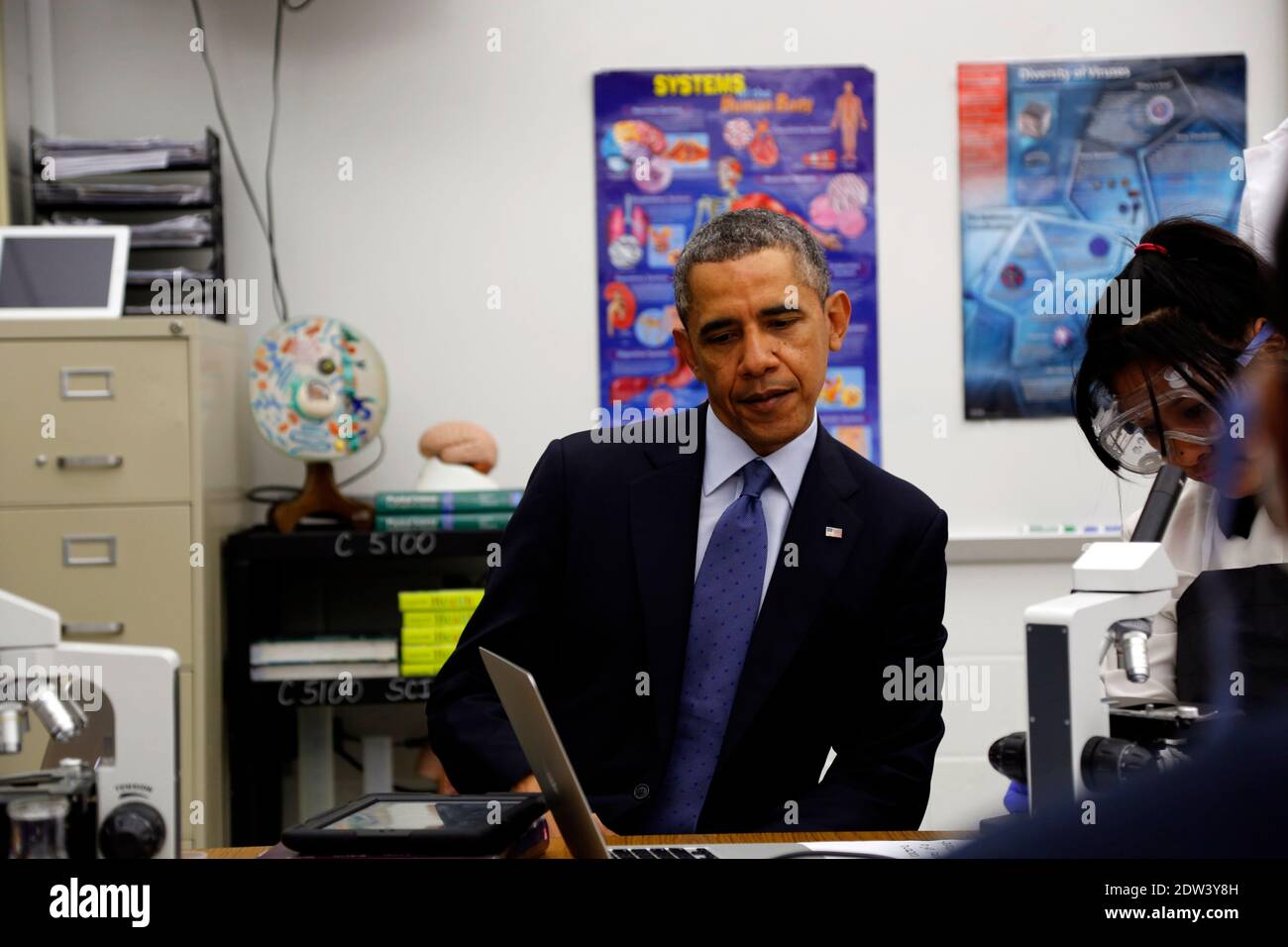 US President Barack Obama visits a 10th grade Microbiology class at ...