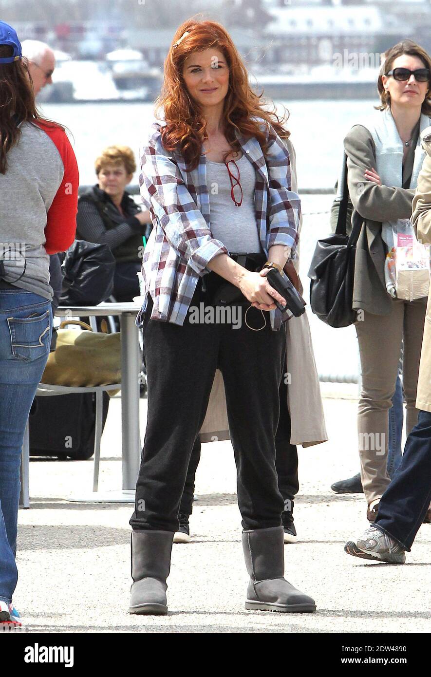 U.S actress Debra Messing films a scene of her new TV pilot The ...