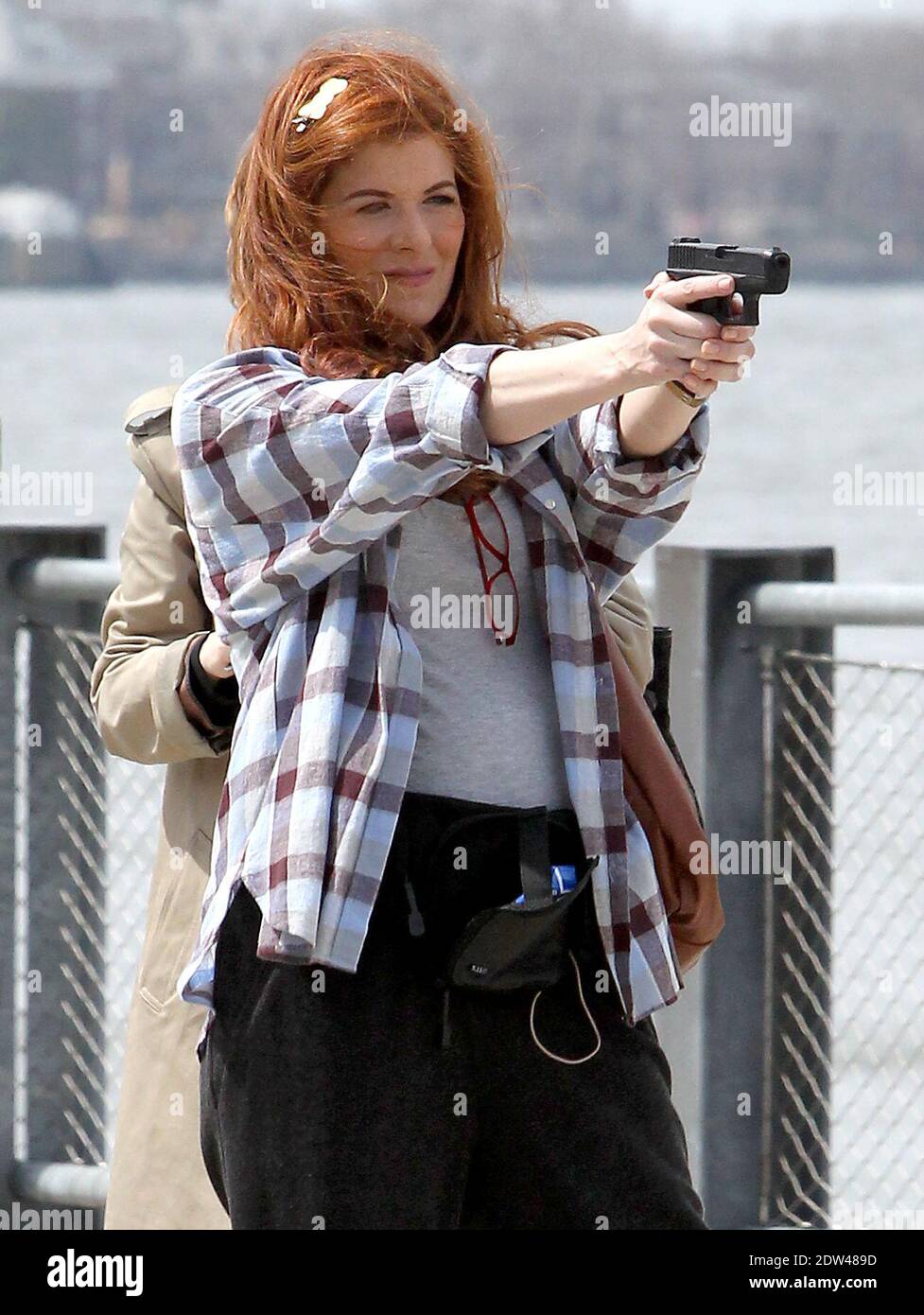Debra Messing Mysteries Of Laura
