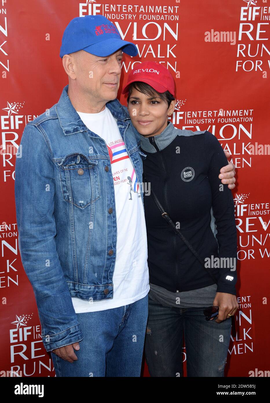 Bruce Willis and Halle Berry attend the 21st Annual EIF Revlon Run Walk ...