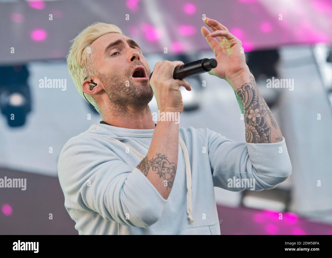 Adam Levine of Maroon 5 performs onstage during 102.7 KIIS FM's 2014 ...