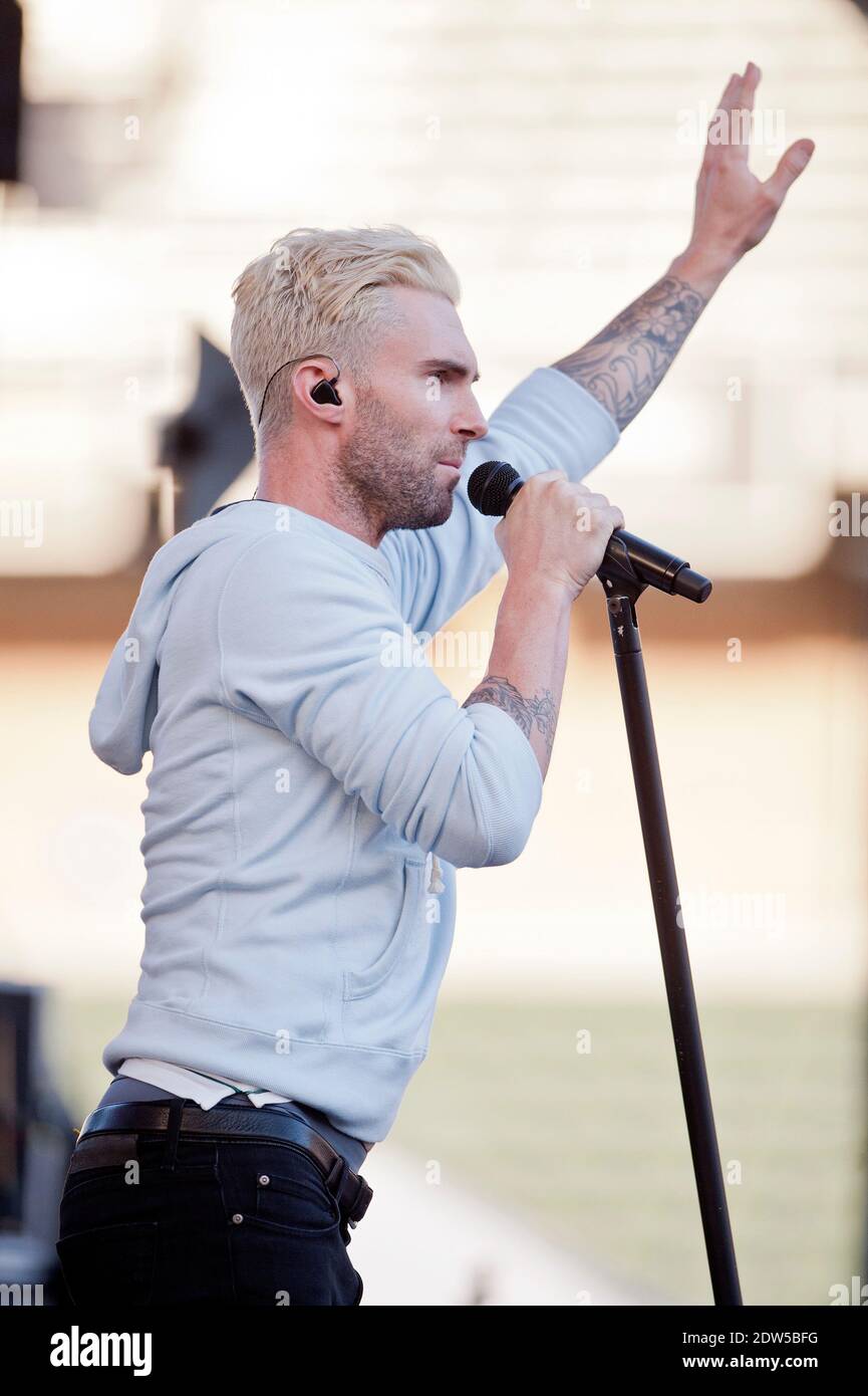 Adam Levine of Maroon 5 performs onstage during 102.7 KIIS FM's 2014 ...