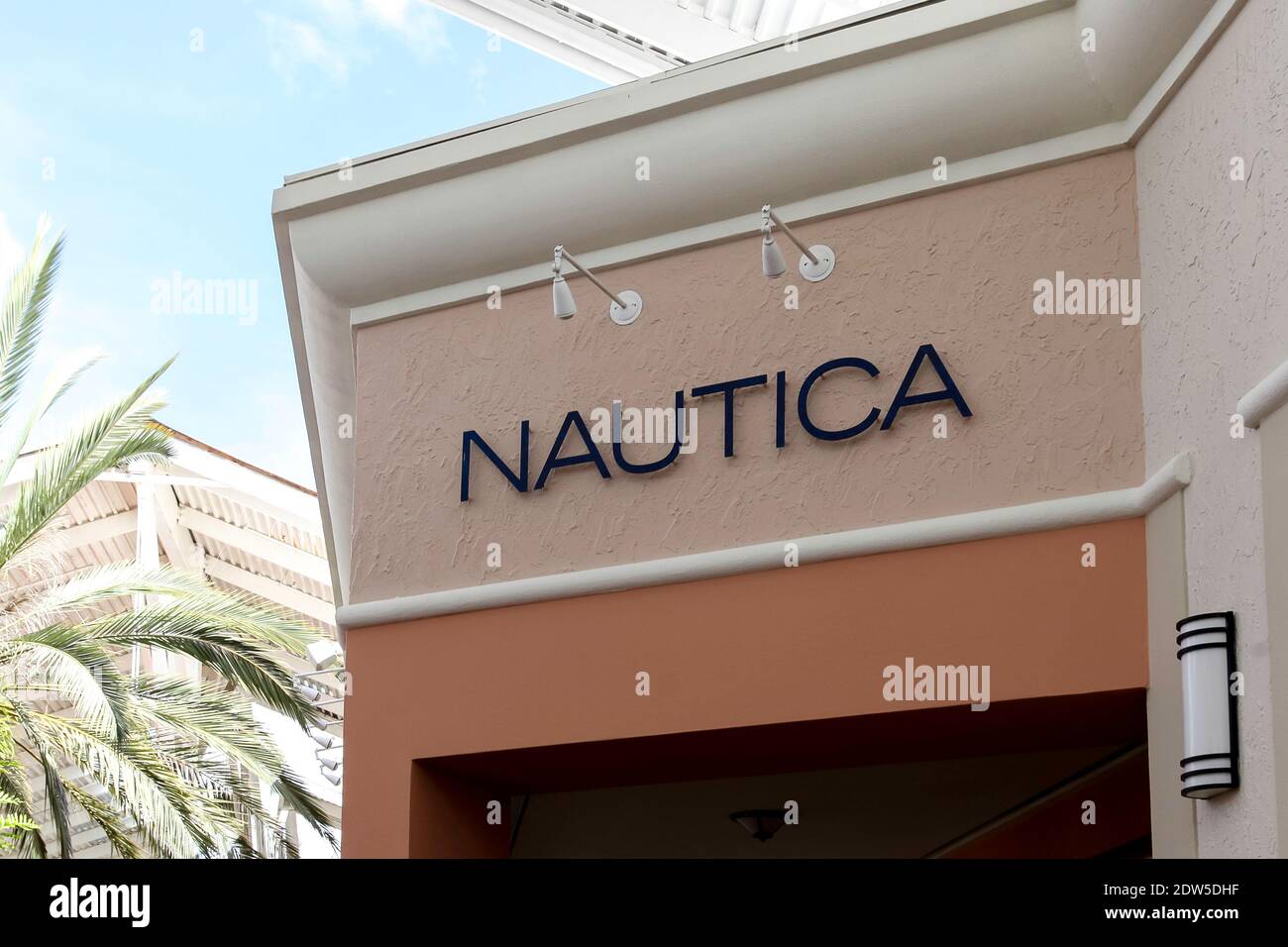 Logo nautica hi-res stock photography and images - Alamy