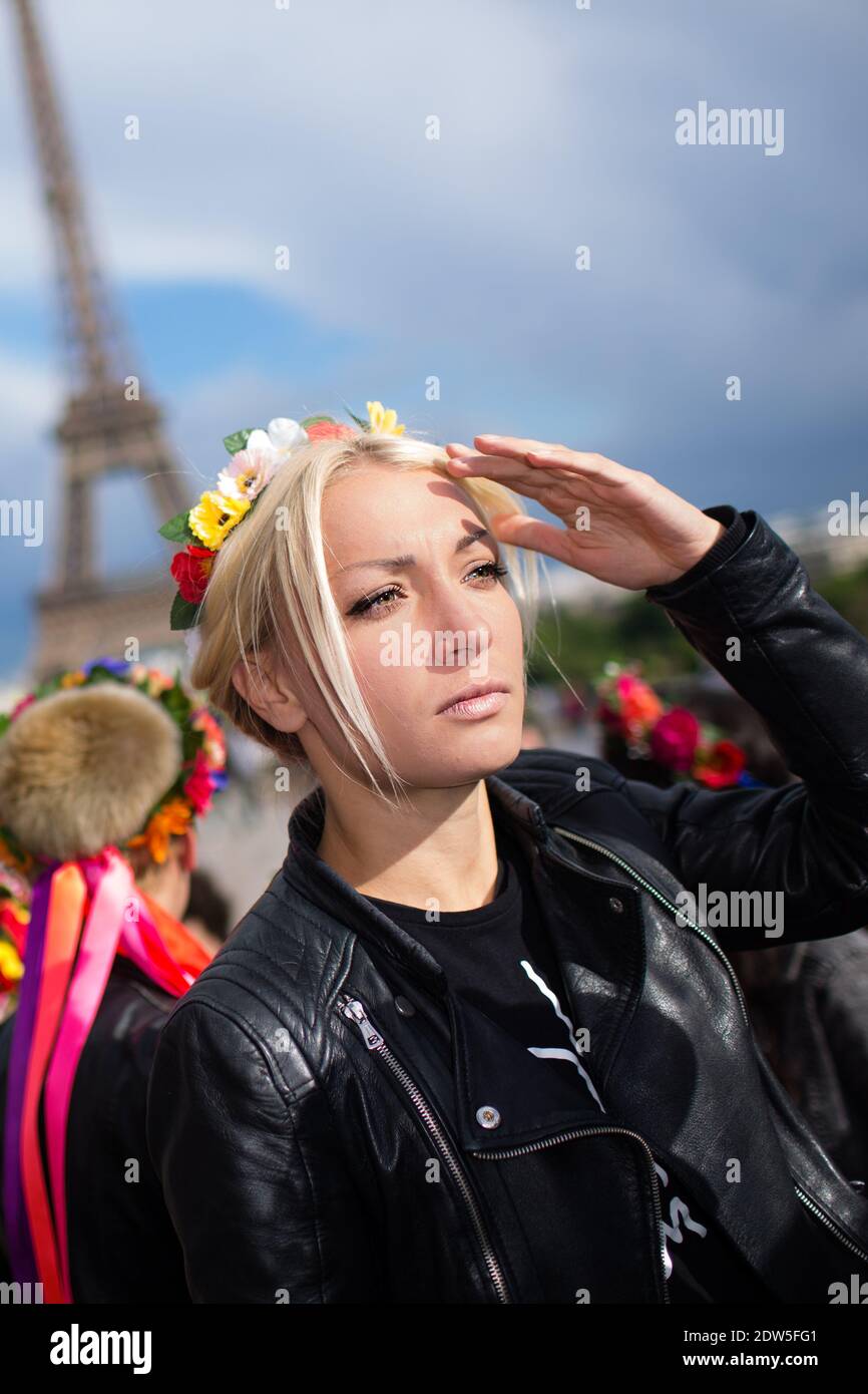 Femen france hi-res stock photography and images - Alamy