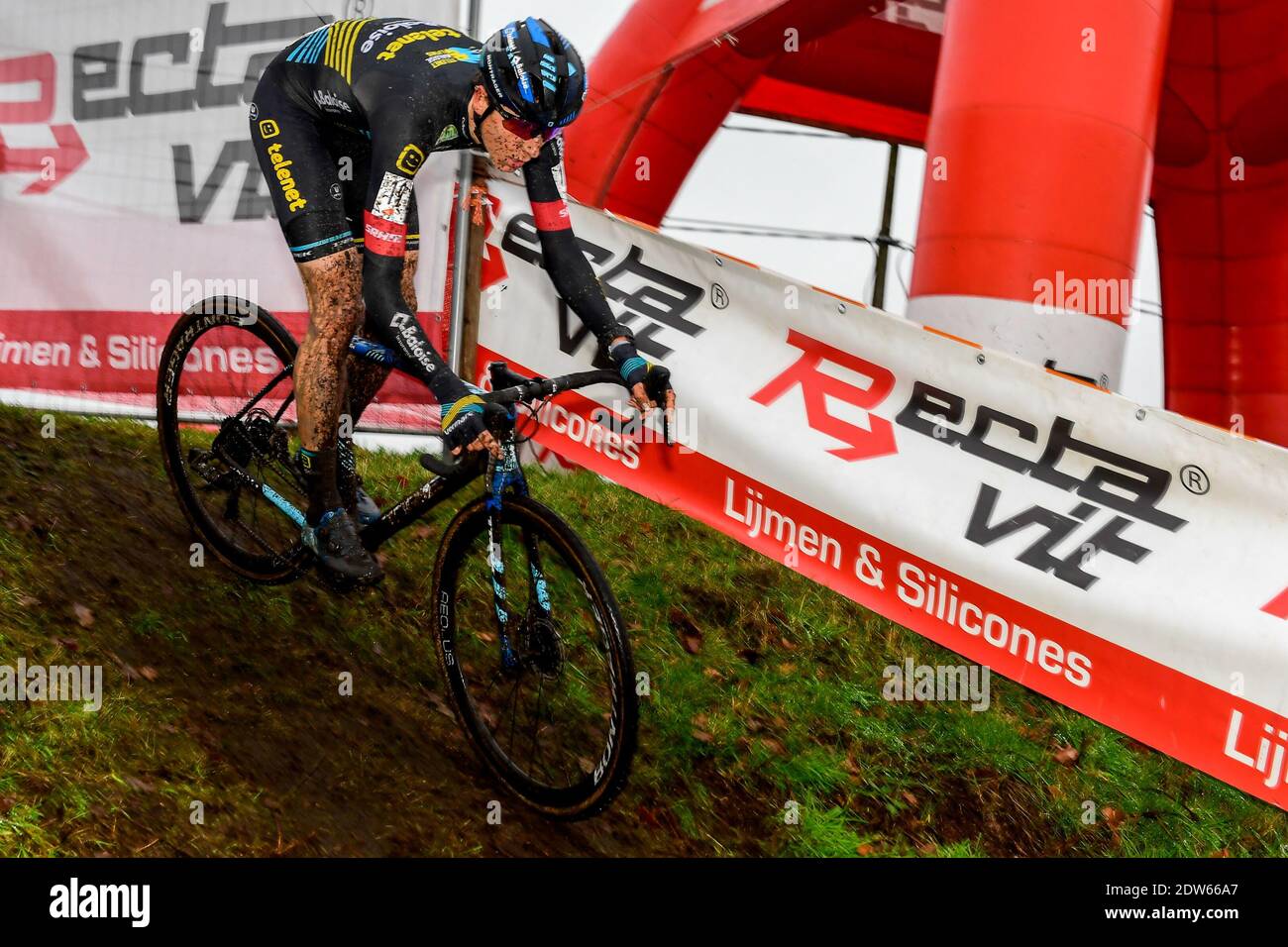 ESSEN, BELGIUM - DECEMBER 22: Nicolas Cleppe during the Ethian Cross on ...
