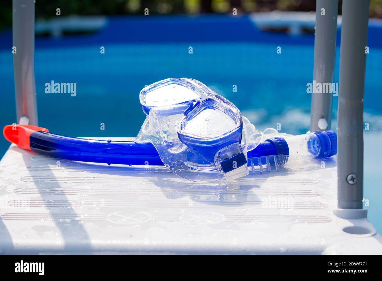 mask and snorkel to swim at the pool Stock Photo - Alamy