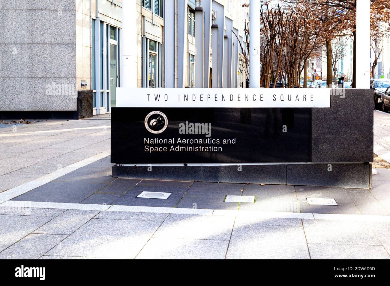 NASA sign outside their headquarters in Washington, D.C Stock Photo - Alamy