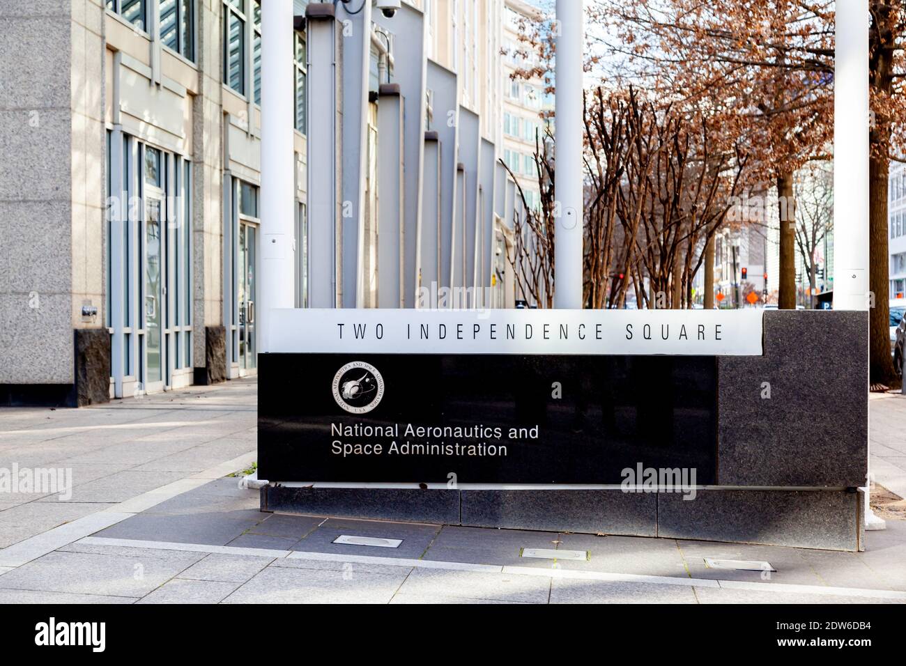 NASA sign outside their headquarters in Washington, D.C Stock Photo - Alamy