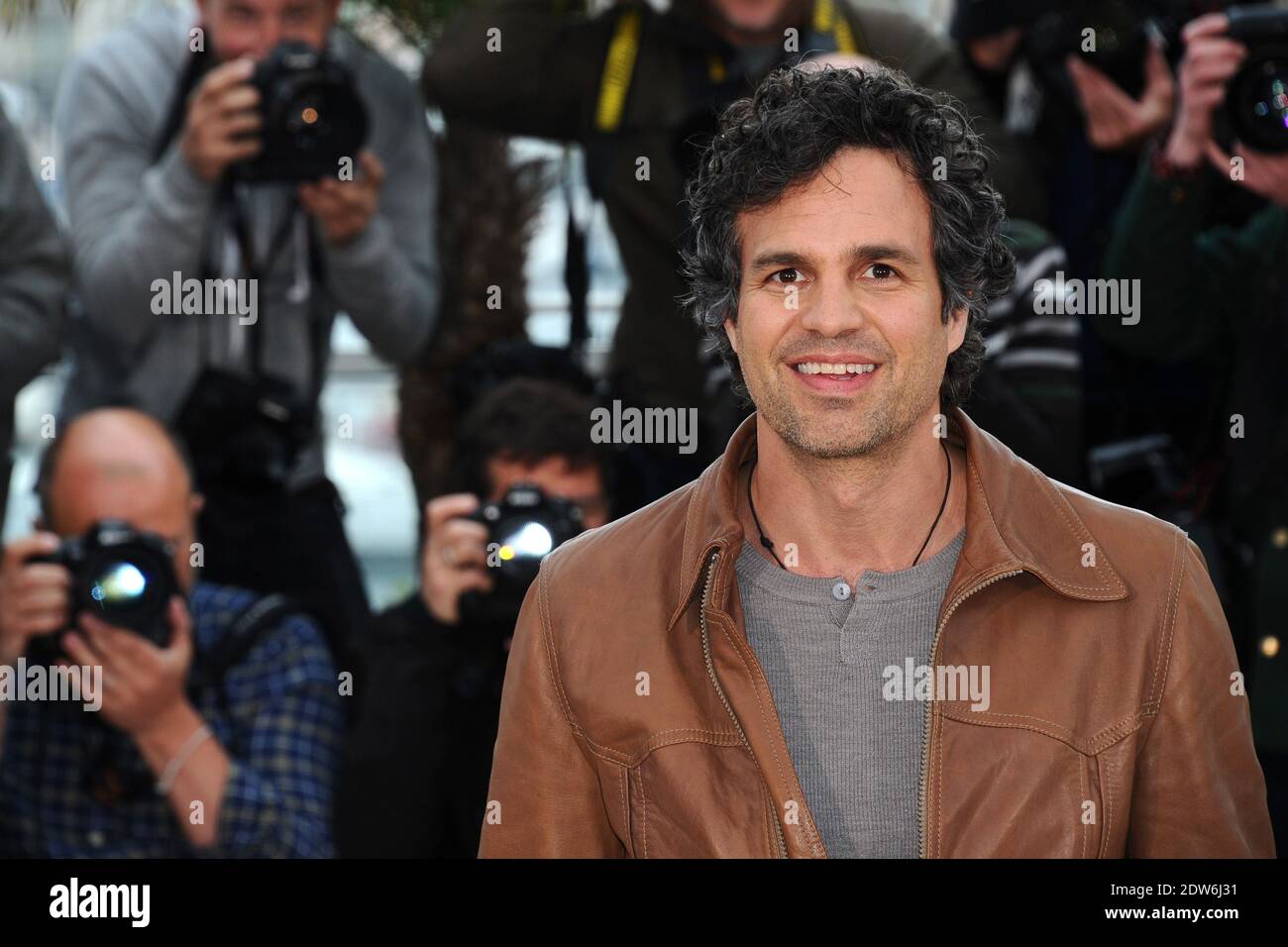 Mark Ruffalo posing at the Palais des Festivals for the photocall of ...