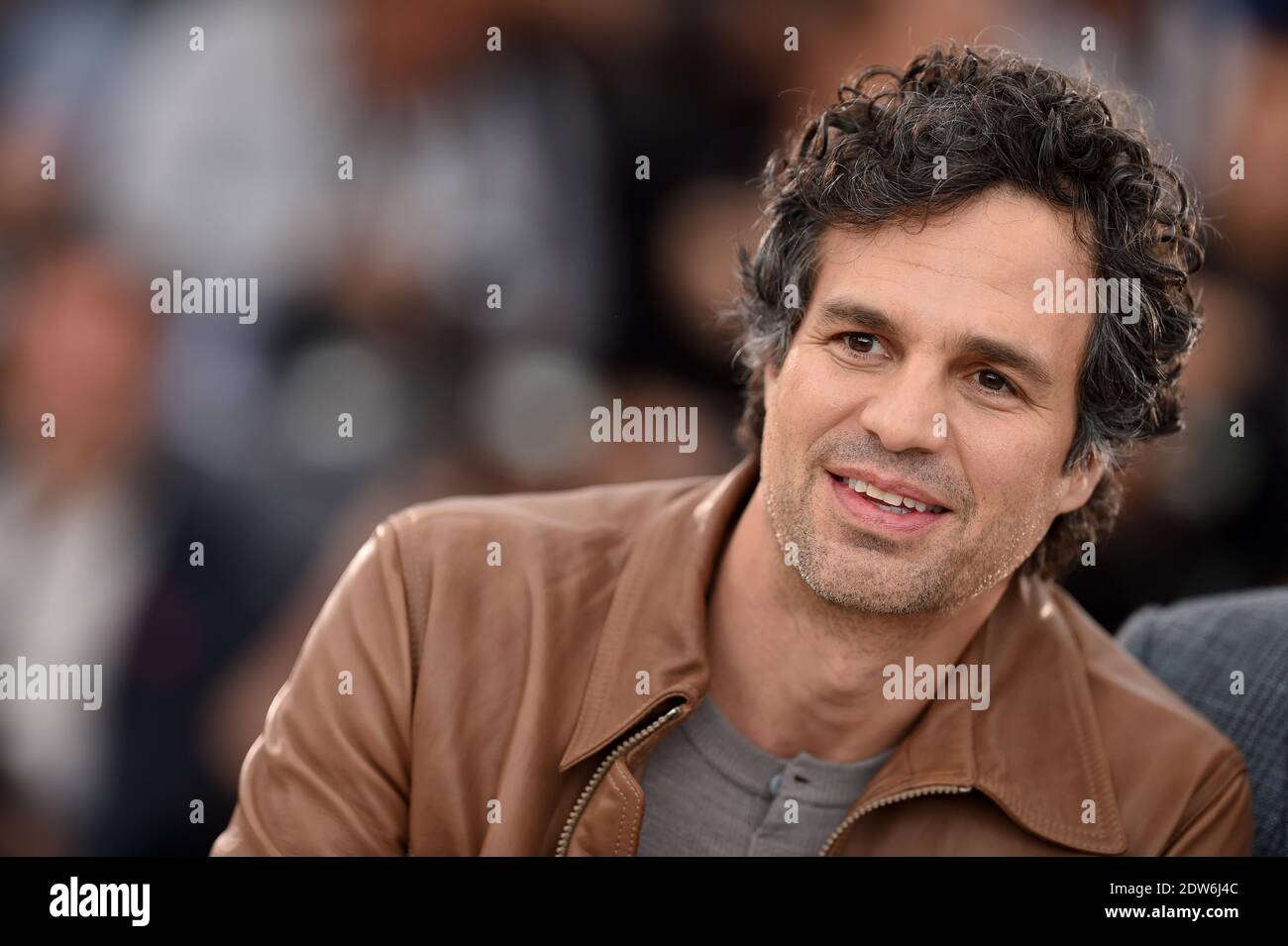 Mark Ruffalo posing at the Palais des Festivals for the photocall of ...
