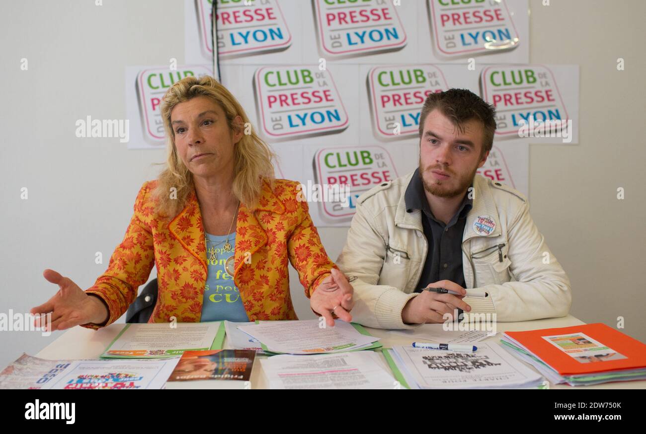 Frigide Barjot presente son nouveau mouvement 'L'avenir pour Tous' à ...