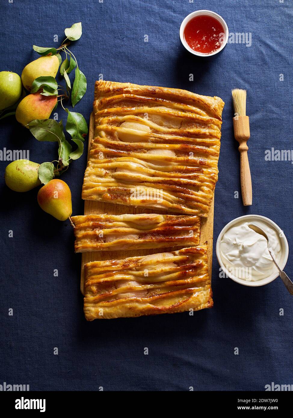 Dartois with pears - french puff pastry tart with fruits and frangipane ...