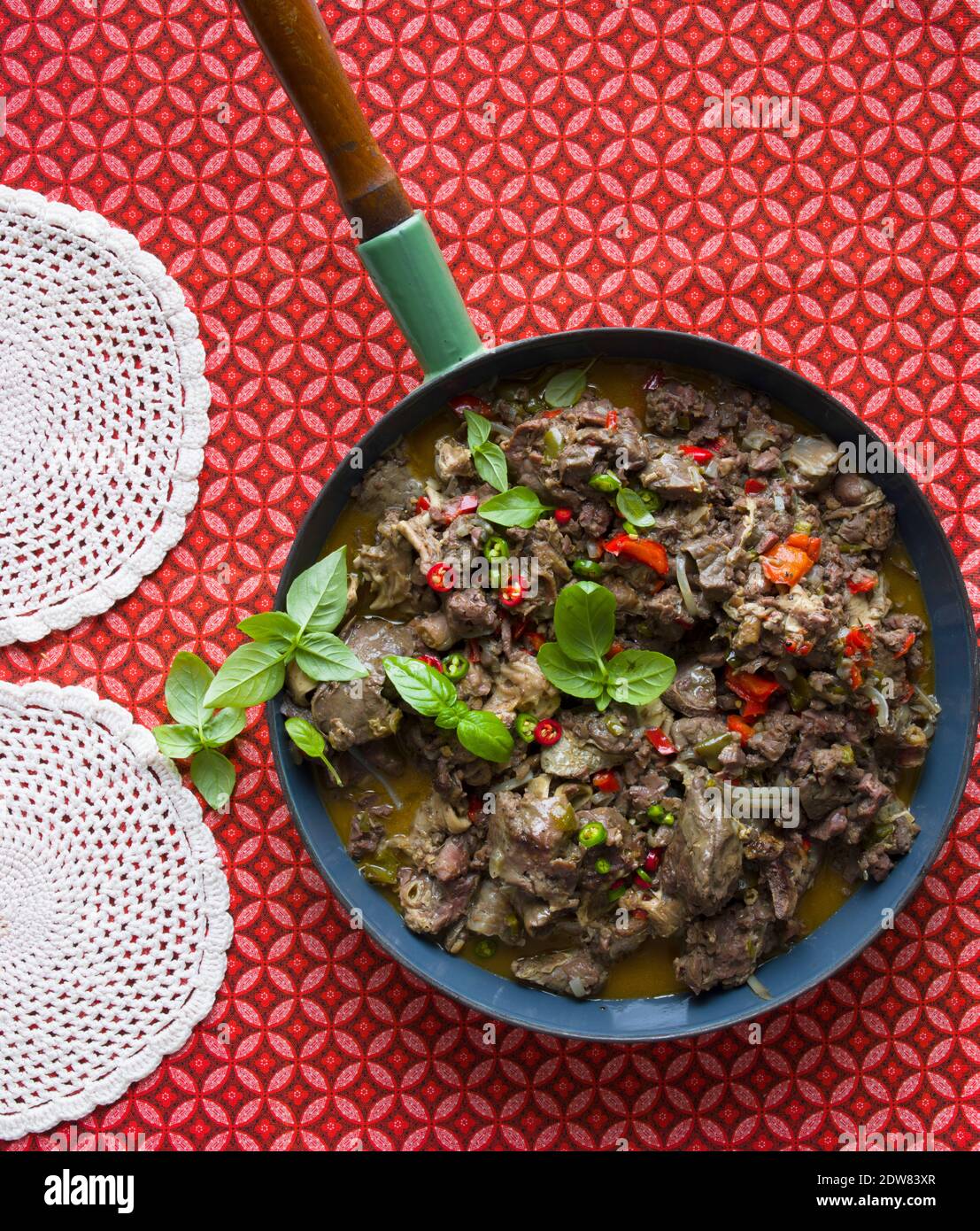 Kgobe-kgobe (Spicy Beef heart and lung mince Stock Photo - Alamy