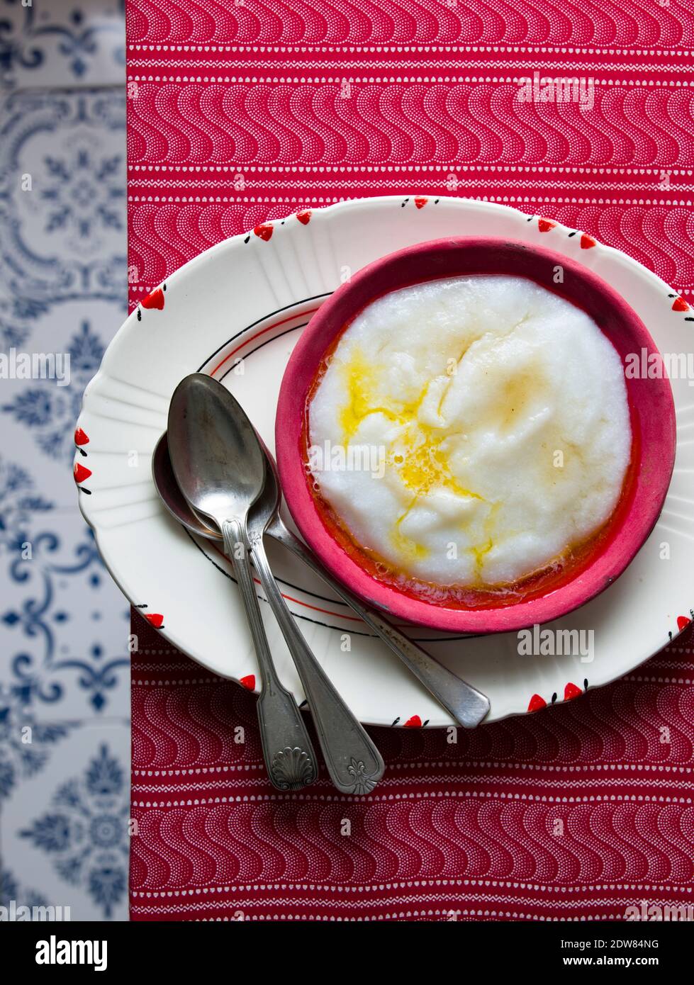 Motoho/Umdoko, Sour Maize meal porridge Stock Photo - Alamy