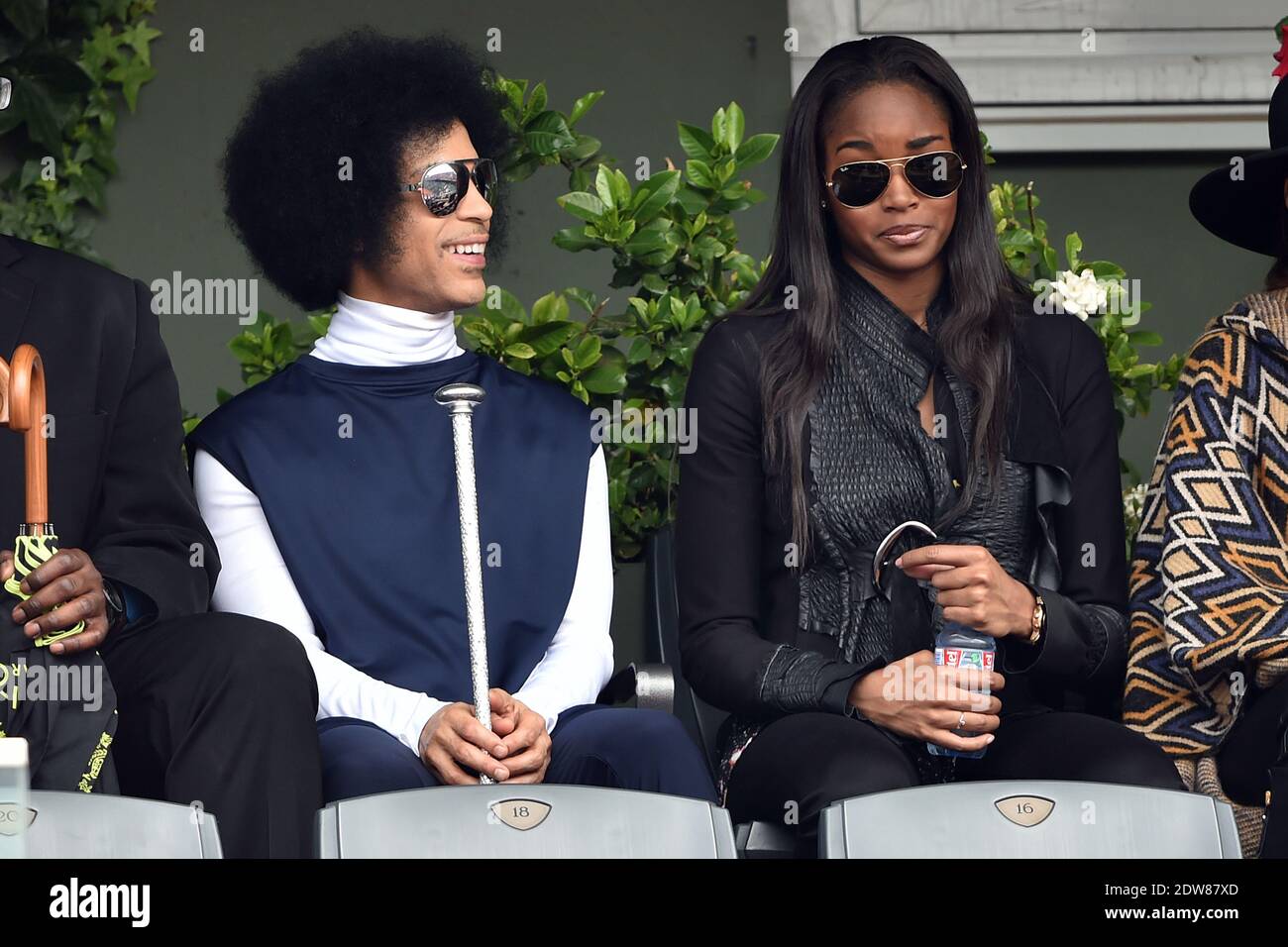 Prince singer symbol hi-res stock photography and images - Alamy