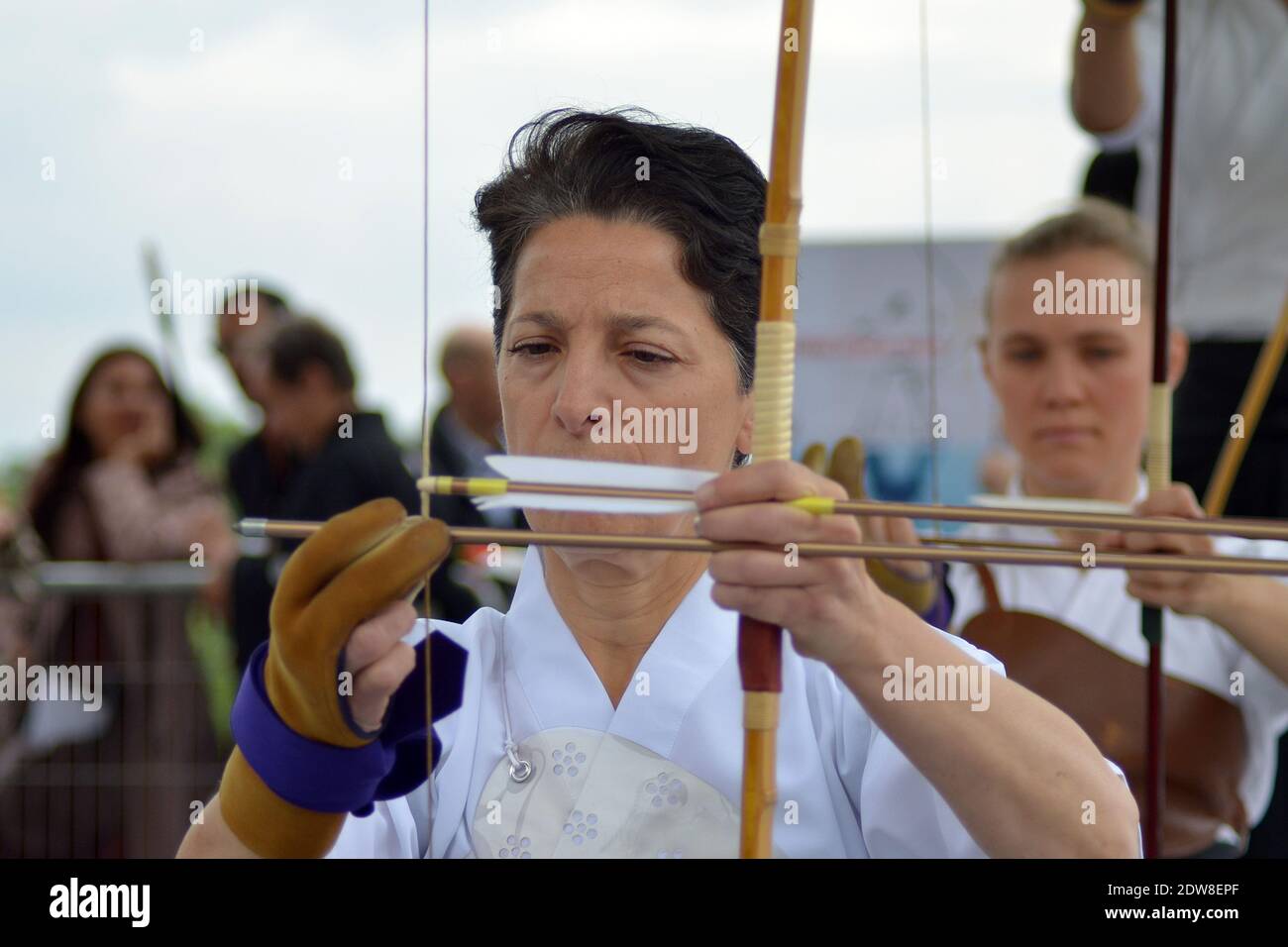 Kyudo japanese archery hi-res stock photography and images - Alamy