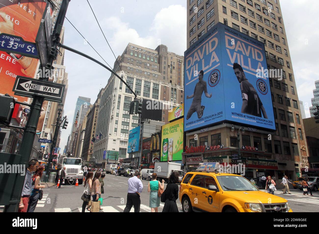 Giant Billboard welcoming Spanish player David Villa to New York City ...