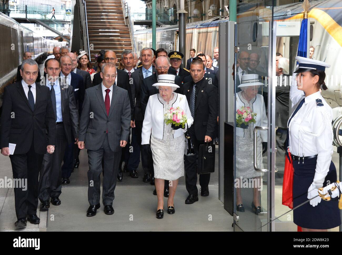 Queen Elizabeth II arrives at Gare du Nord railway station in Paris ...