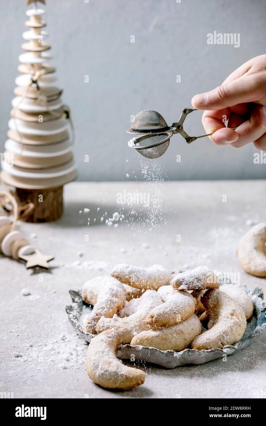 Sprinkling confectionery hi-res stock photography and images - Alamy