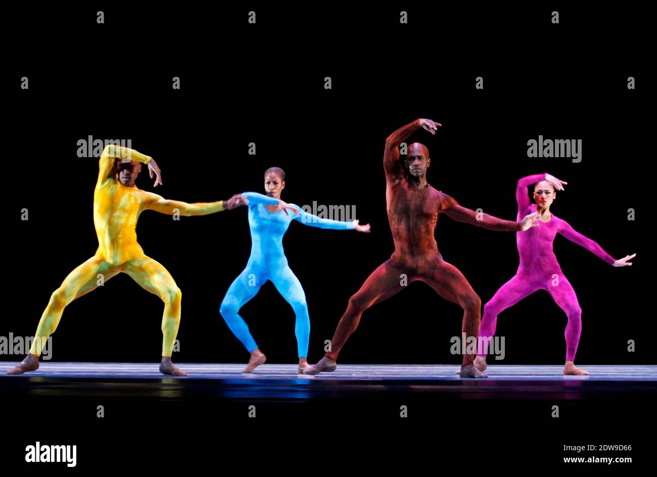 Alvin Ailey dancers rehearse Lincoln Center premiere"Polish Pieces" by ...