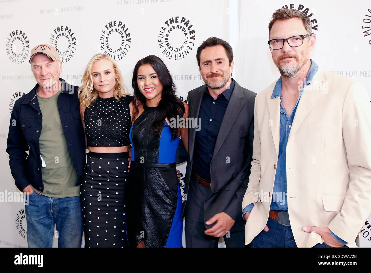 Ted Levine, Diane Kruger, Emily Rios, Demian Bichir, Matthew Lillard ...