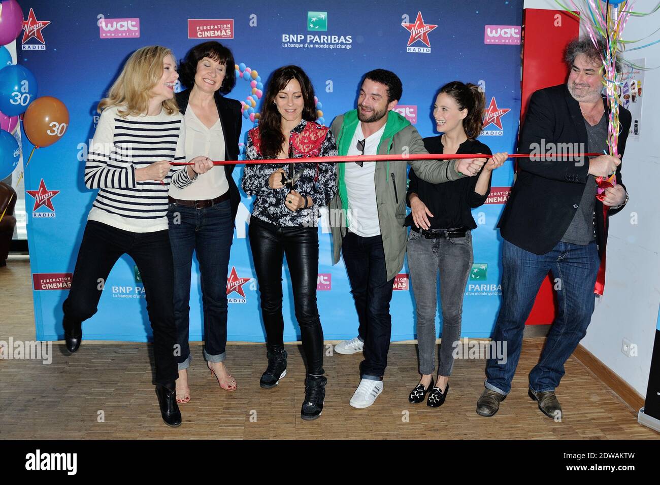 Pascale Arbillot, Anne Le Ny, Audrey Dana, Guillaume Gouix, Melanie ...