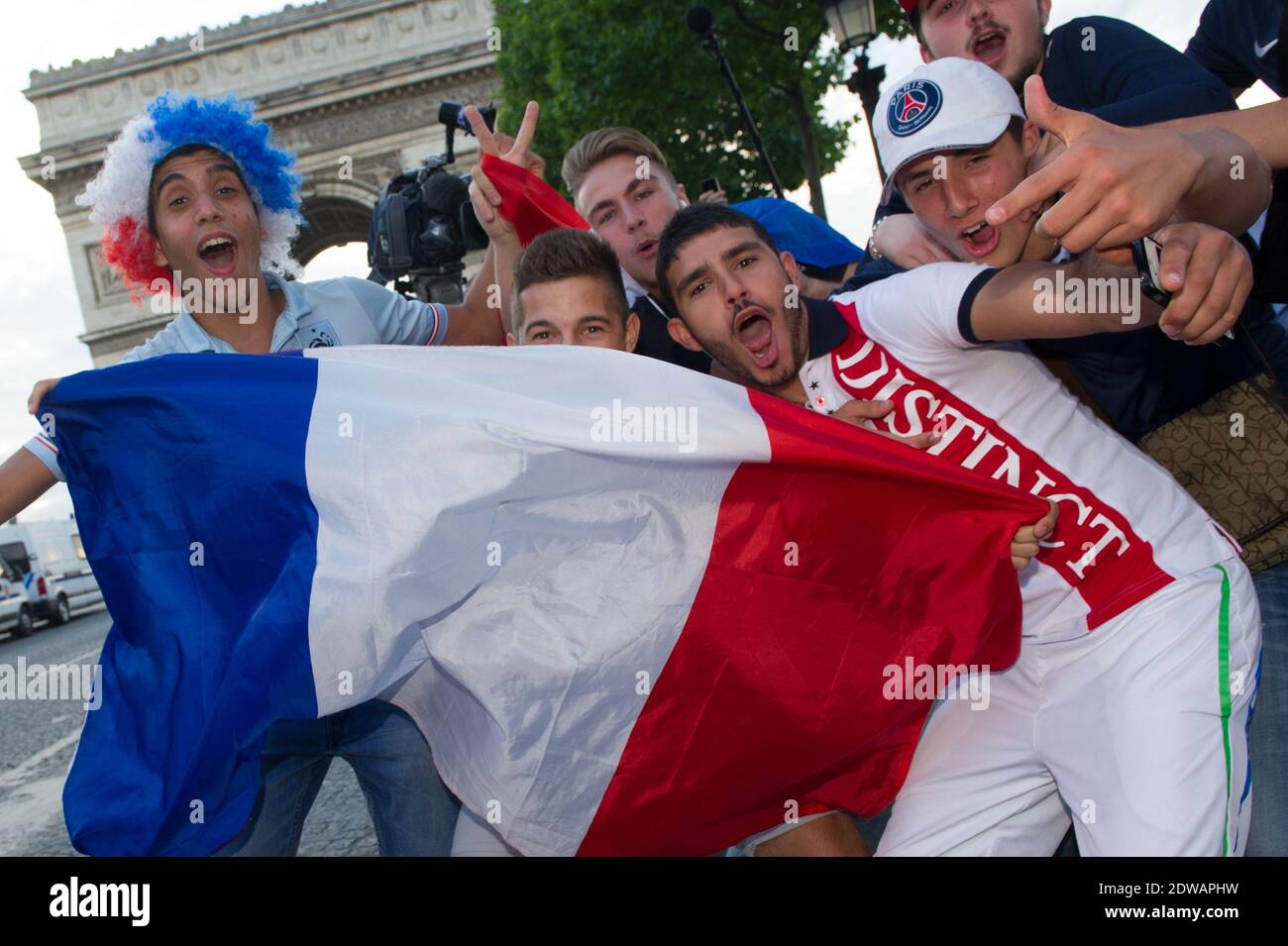 French fans celebrate France win over Nigeria in the Fifa Soccer World ...