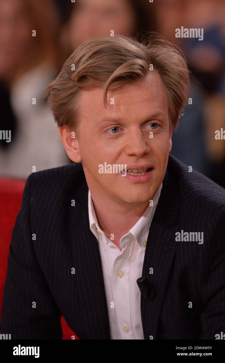 ALEX LUTZ attending the taping of Vivement Dimanche in Paris, France ...