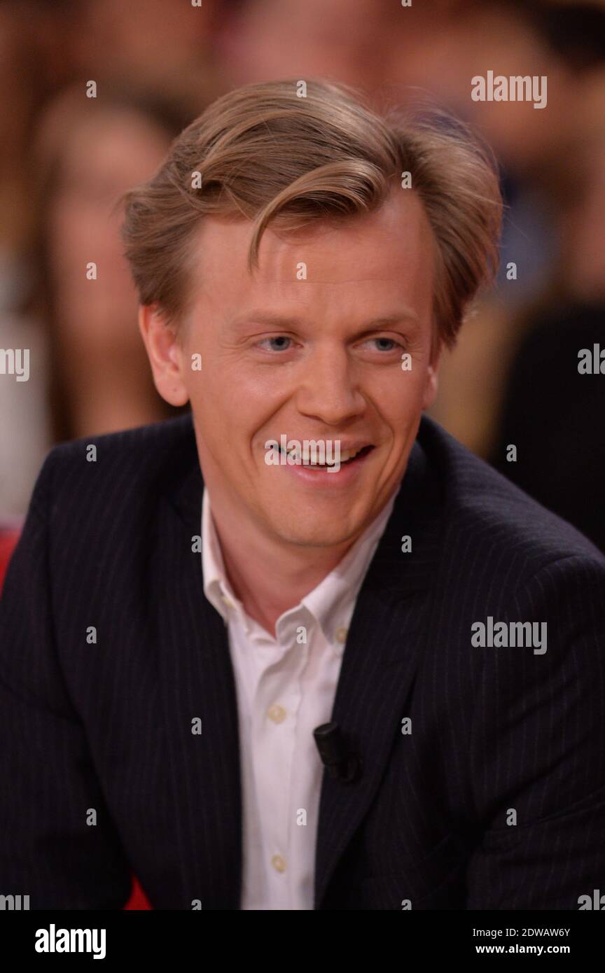 ALEX LUTZ attending the taping of Vivement Dimanche in Paris, France ...