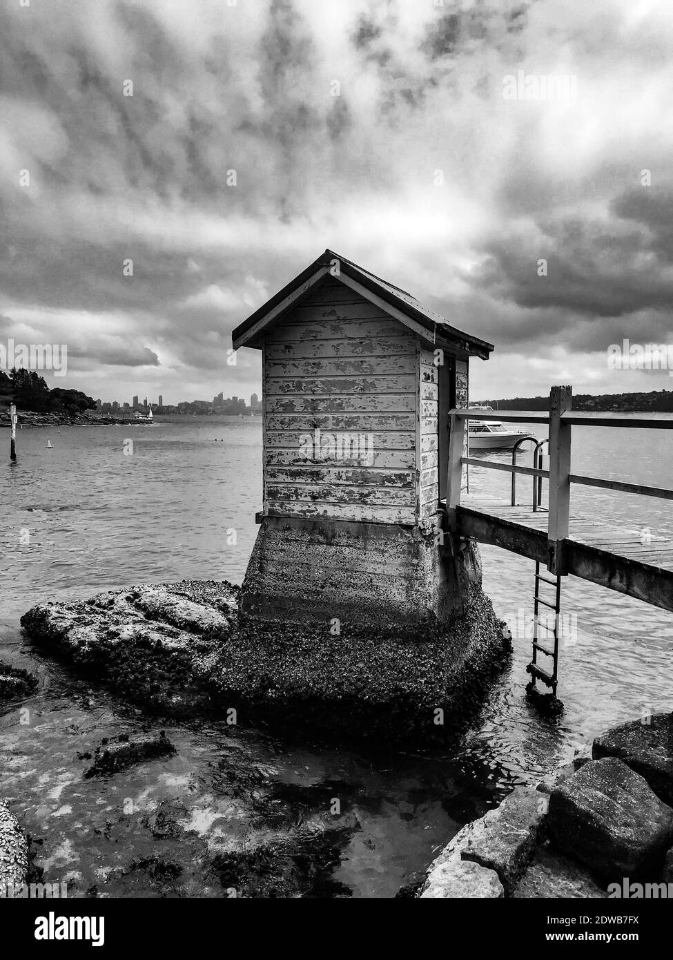 Watsons bay pier hi-res stock photography and images - Alamy