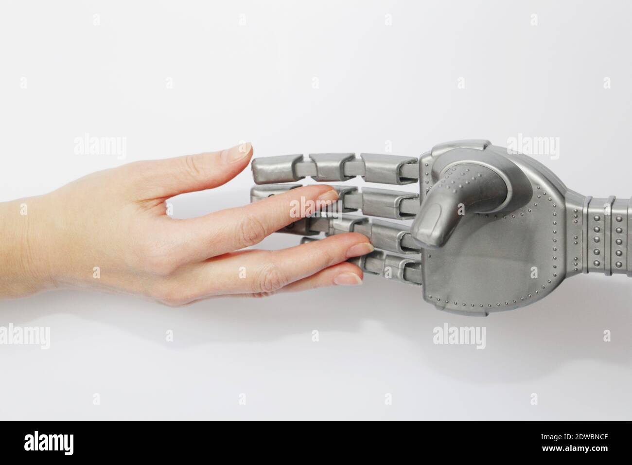 Human robot hand shaking hi-res stock photography and images - Alamy