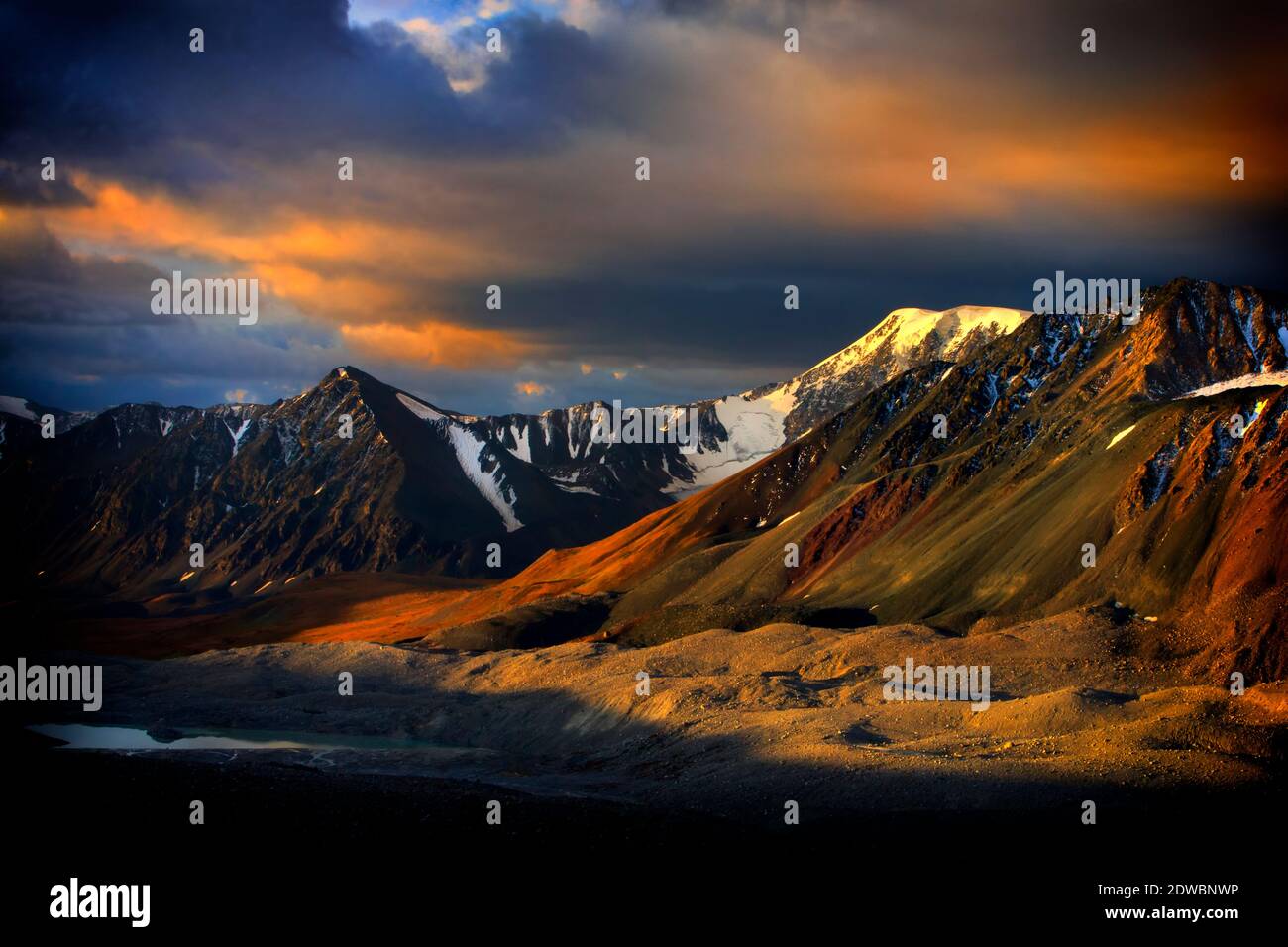 Mt Altai Tavan Bogd Stock Photo - Alamy