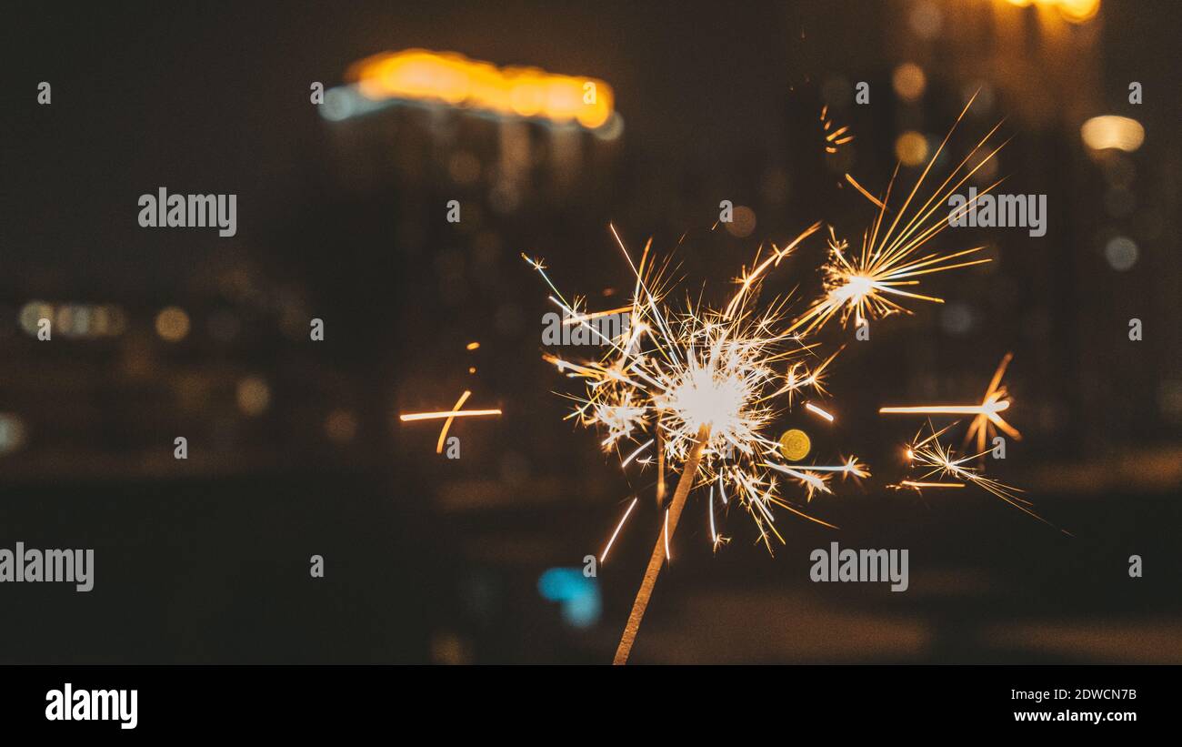 Campfire display hi-res stock photography and images - Alamy