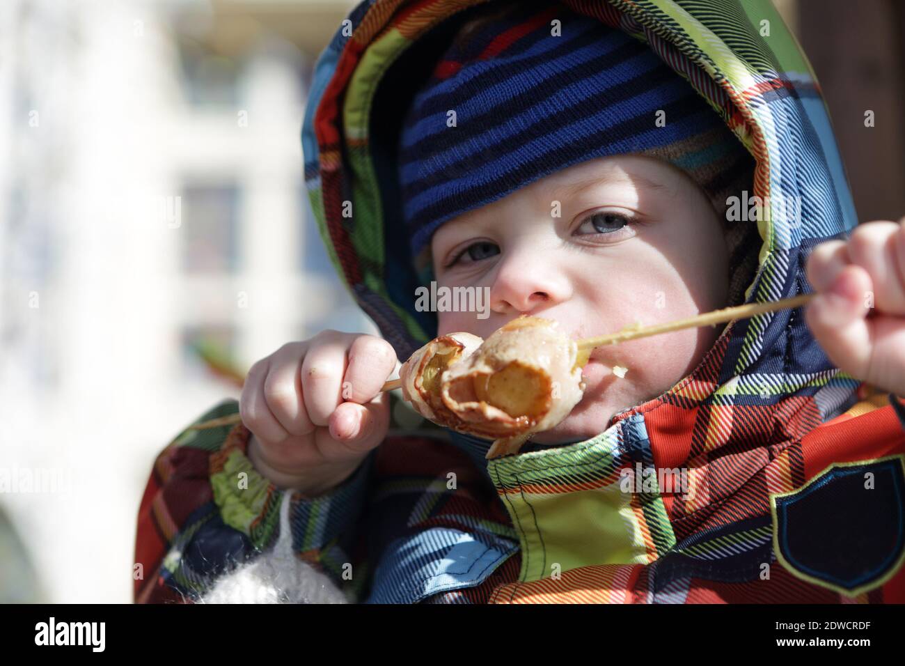 Child jacket potato hi-res stock photography and images - Alamy