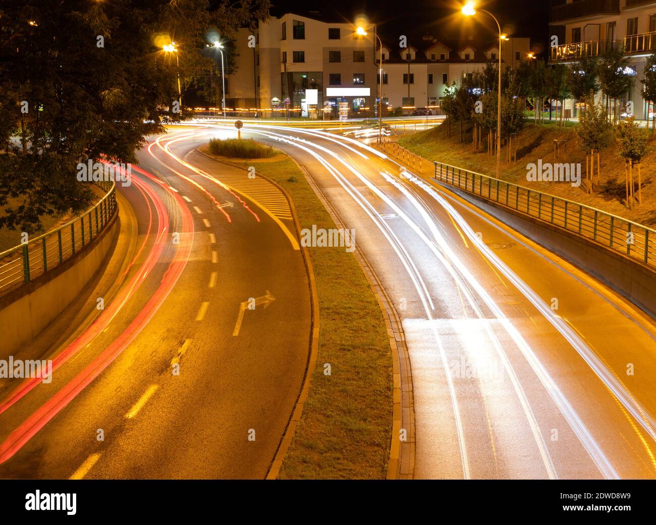 Road markings and right turn in the city at night. Long exposure photo ...