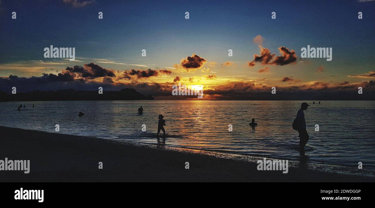 Tumon beach hi-res stock photography and images - Alamy