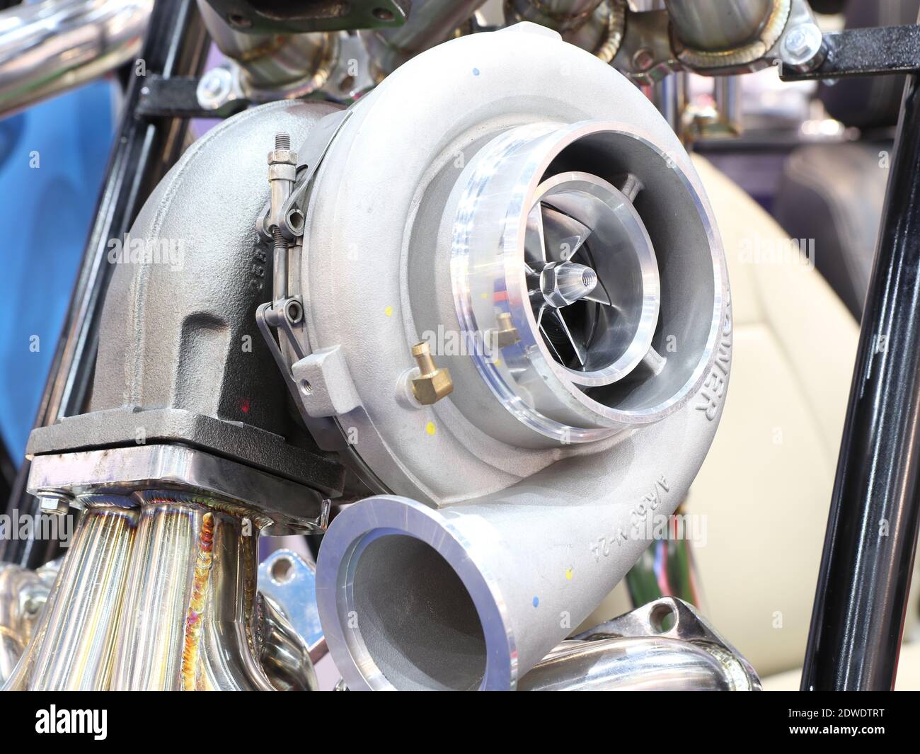 Gas turbine compressor blade hi-res stock photography and images - Alamy