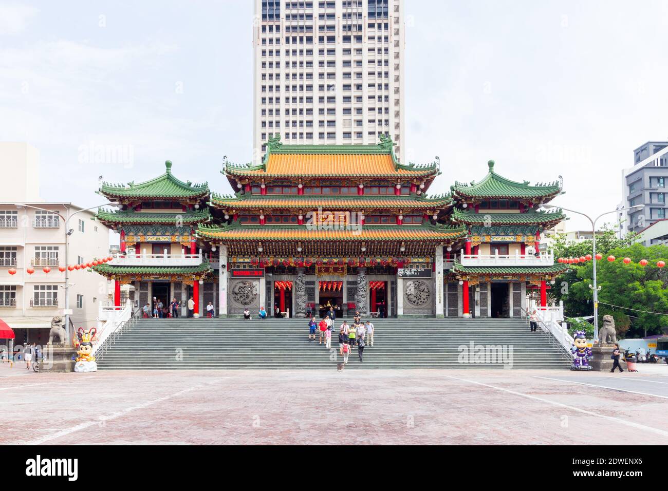 Sunfong temple hi-res stock photography and images - Alamy