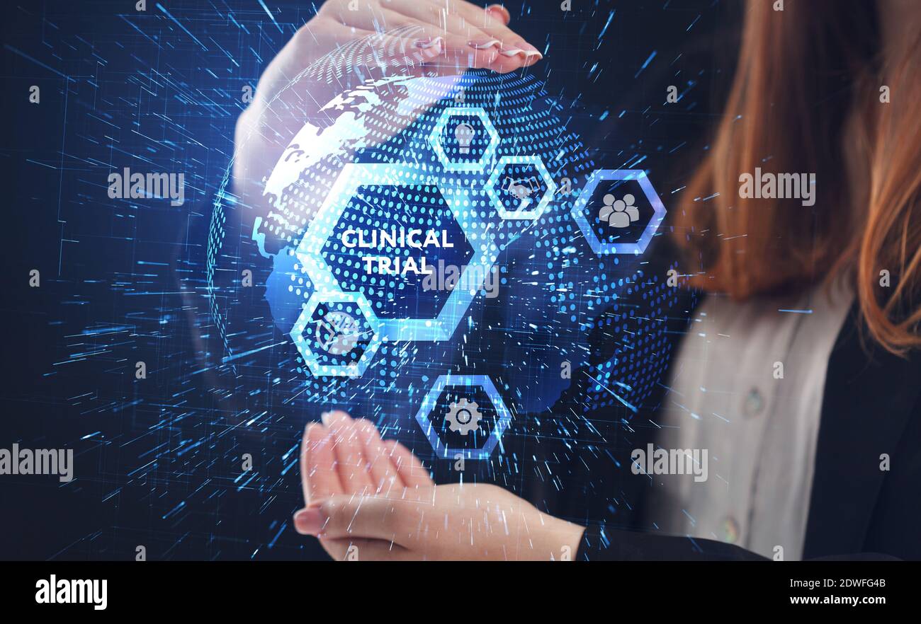 Internet screen hi-res stock photography and images - Alamy