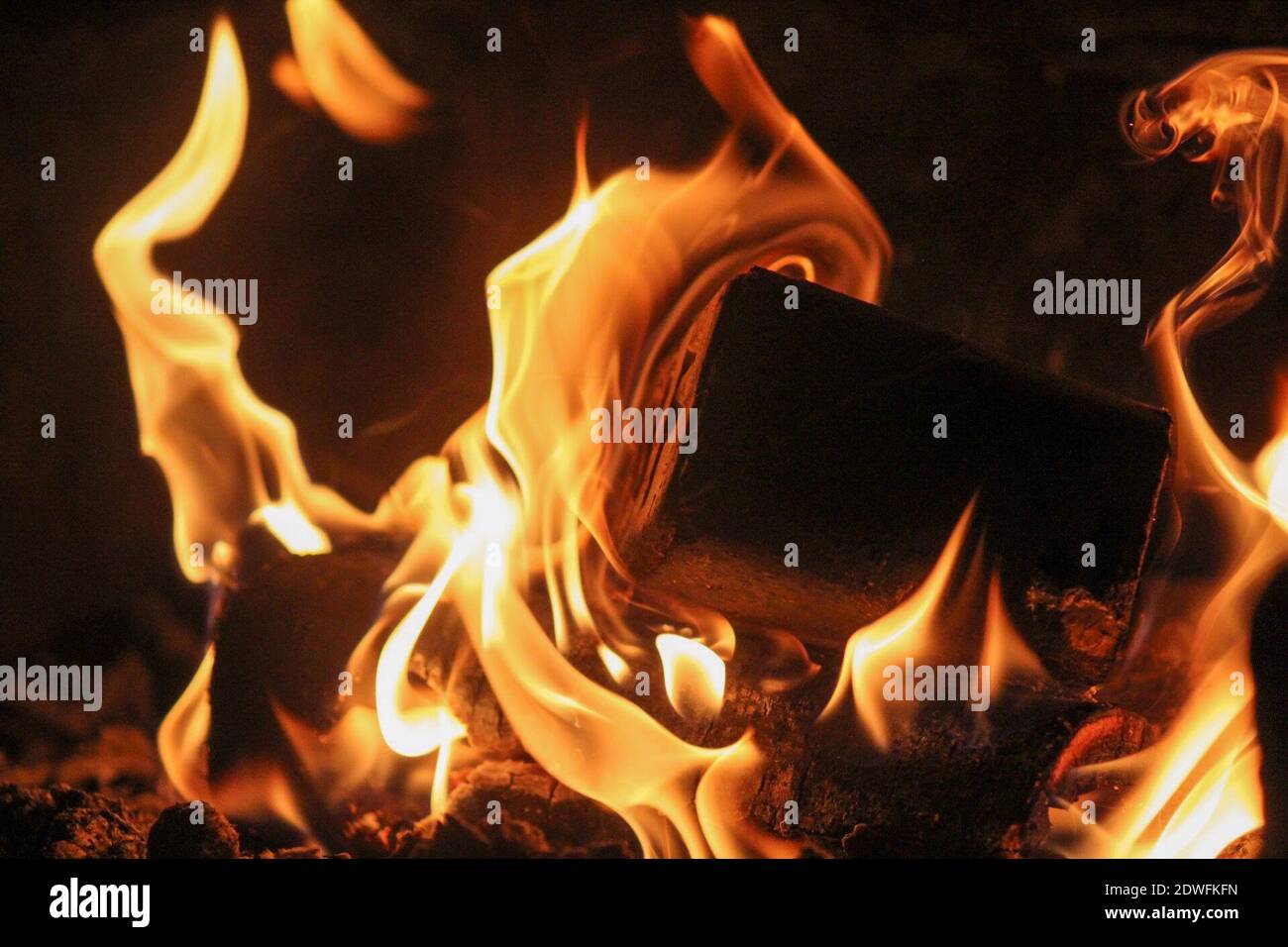 Temperature log book hi-res stock photography and images - Alamy