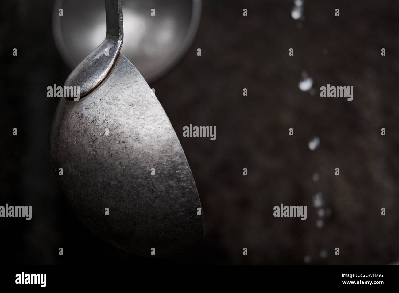 Ladles metal hi-res stock photography and images - Alamy