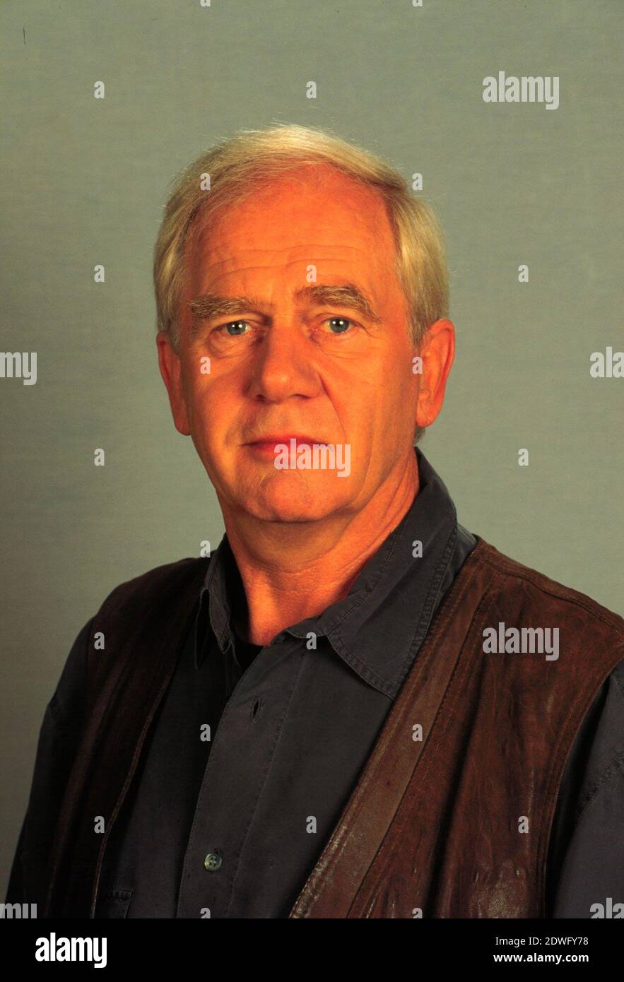 KLAUS BARNER, deutscher Schauspieler, Portrait circa 1995. KLAUS BARNER ...