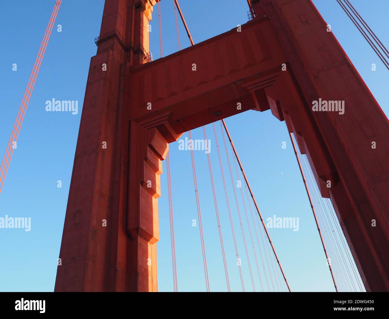 Golden gate arch hi-res stock photography and images - Alamy